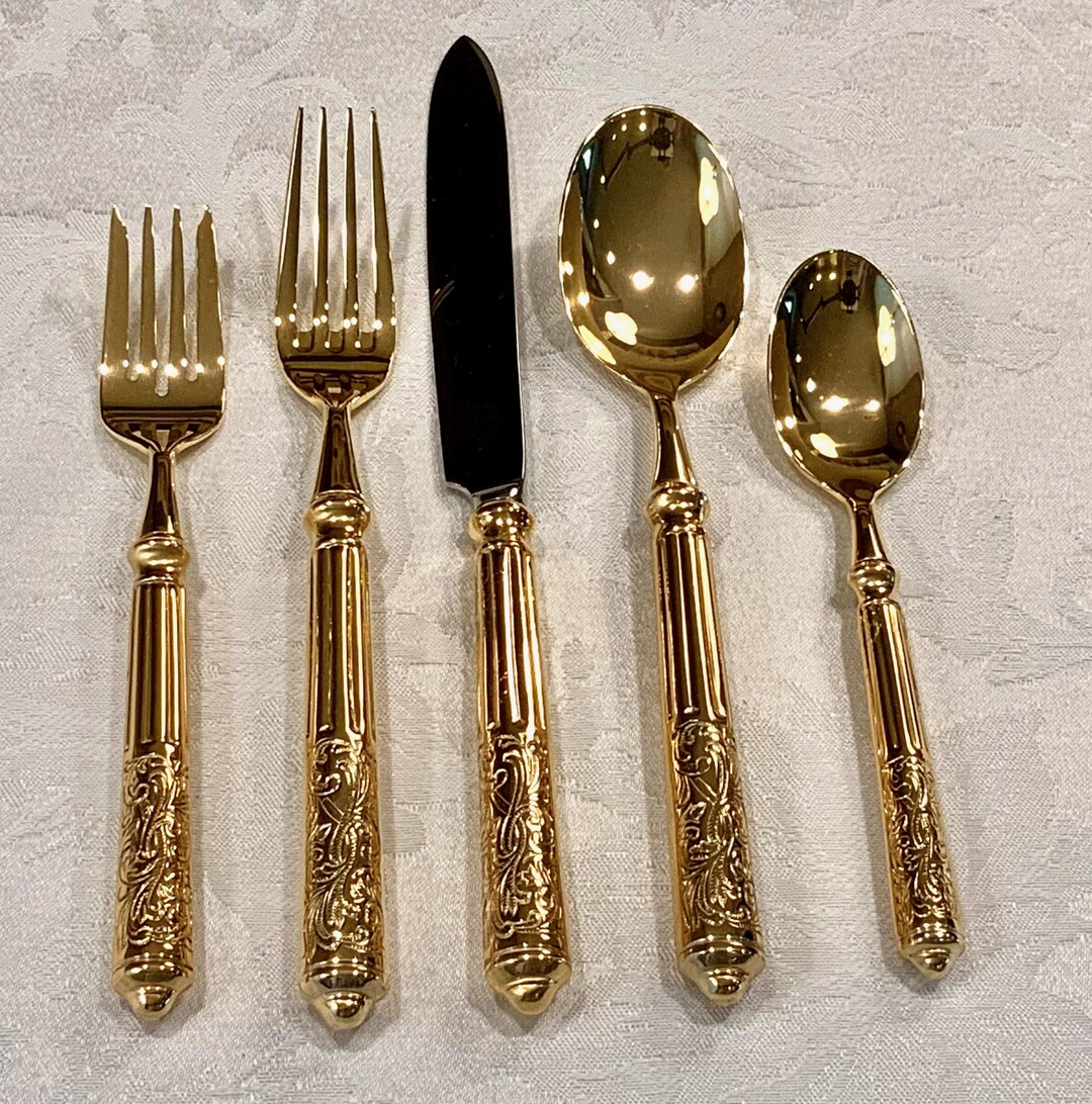 Ricci Amalfi Gold Flatware Set – 40 Pc Gold Electroplate Service for 8 ...