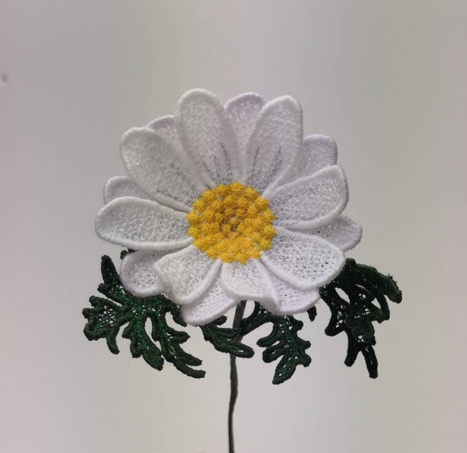 Free standing lace Daisy flower for weddings bouquet home | Etsy