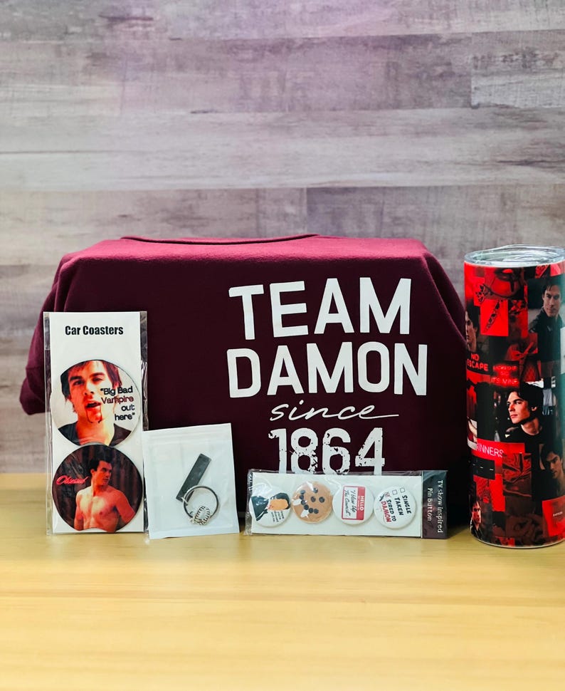 The Ultimate Vampire Diaries Gift Box| I Know You’re Obsessed With Me ...