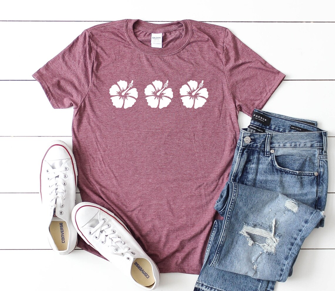 3 Hibiscus Flower Tee Hibiscus T Shirt Summer Shirt Etsy Italia