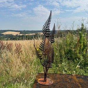 Fern Sculpture With Fern Leaves - Garden Sculpture Rustic Rusty Garden ...