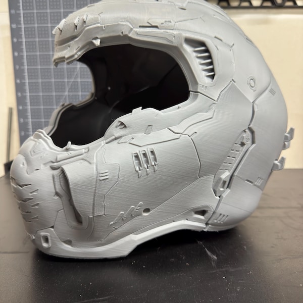 Doomguy Helmet - Etsy