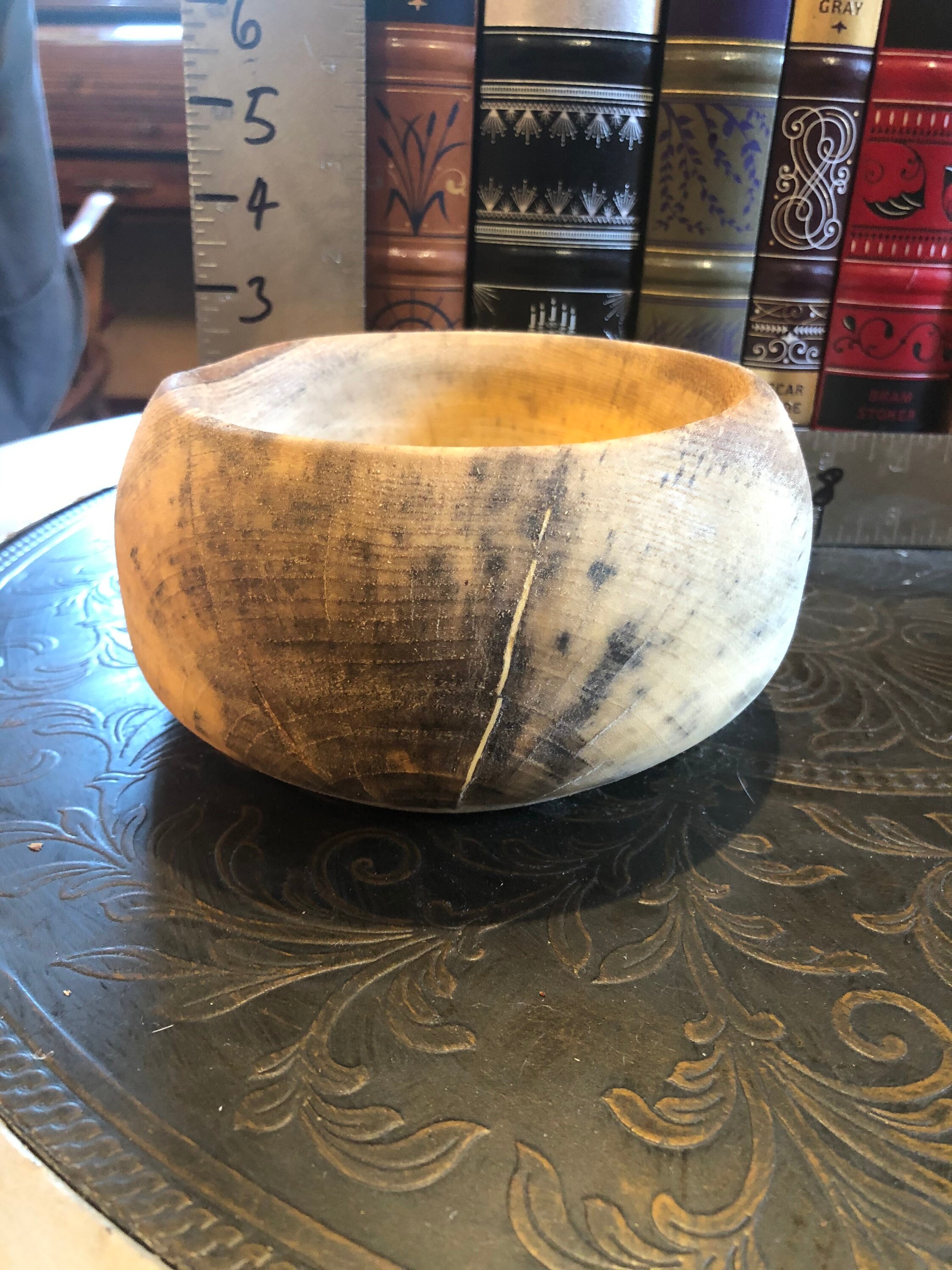 Animal’s Artifacts - One of a Kind Medium Wooden Bowl - Etsy