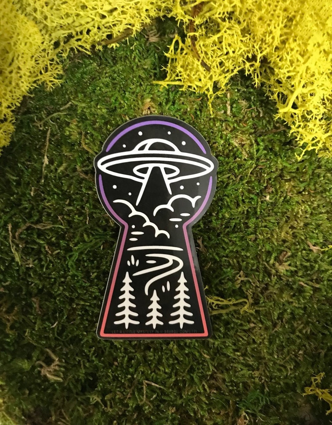 UFO Keyhole Vinyl Sticker - Etsy