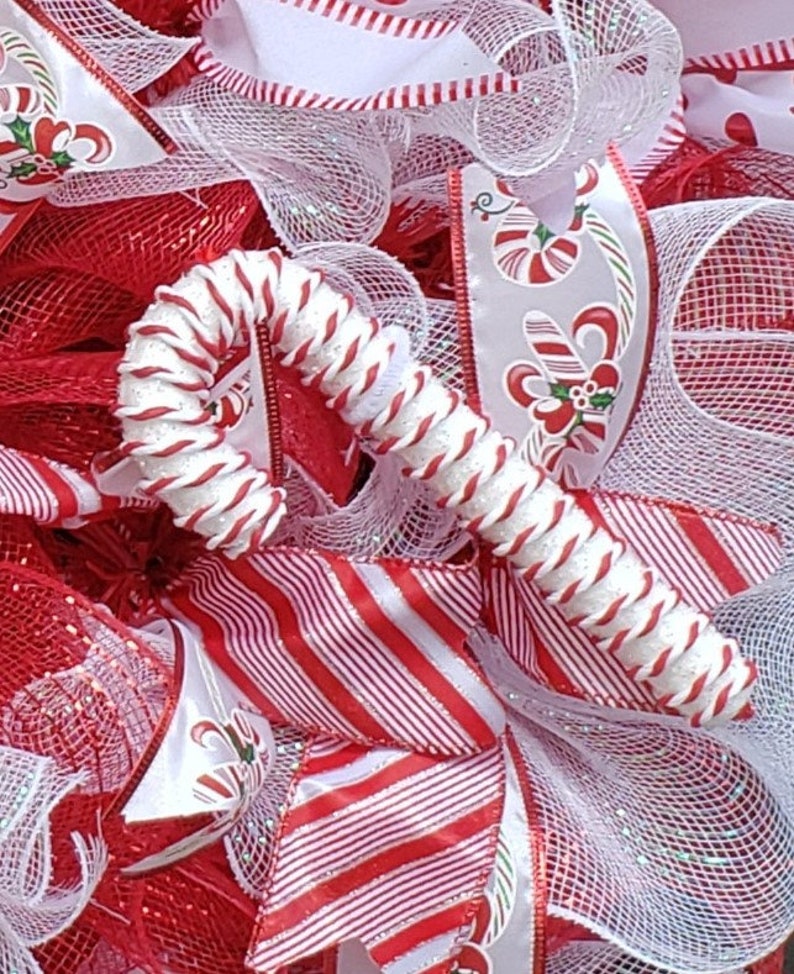 Candy Cane Christmas Wreath, Red and White Candy Cane Wreath, Christmas ...