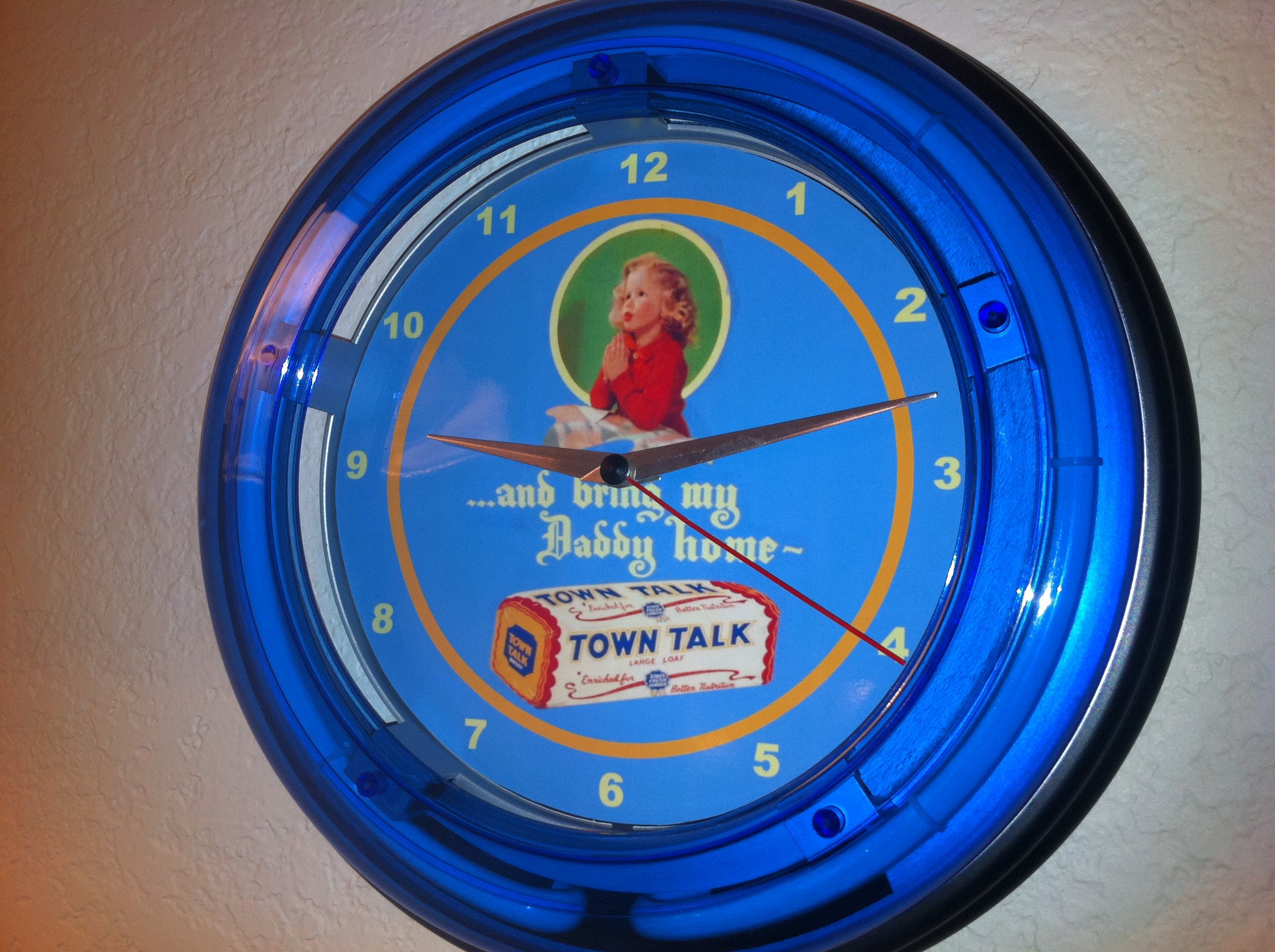 Town Talk Bread Bakery Baker Grocery Store Kitchen Diner Neon Wall ...