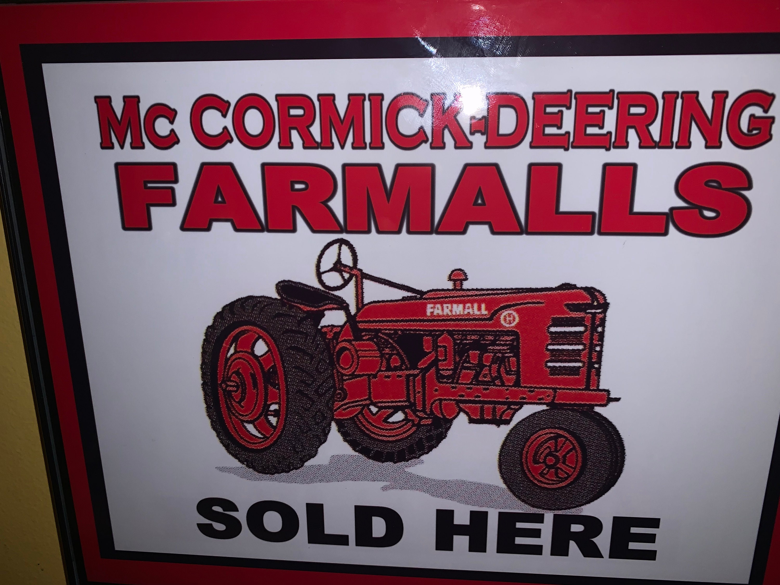 Logotipo De Mccormick Farmall Case IH Farmall Made In America Tractor
