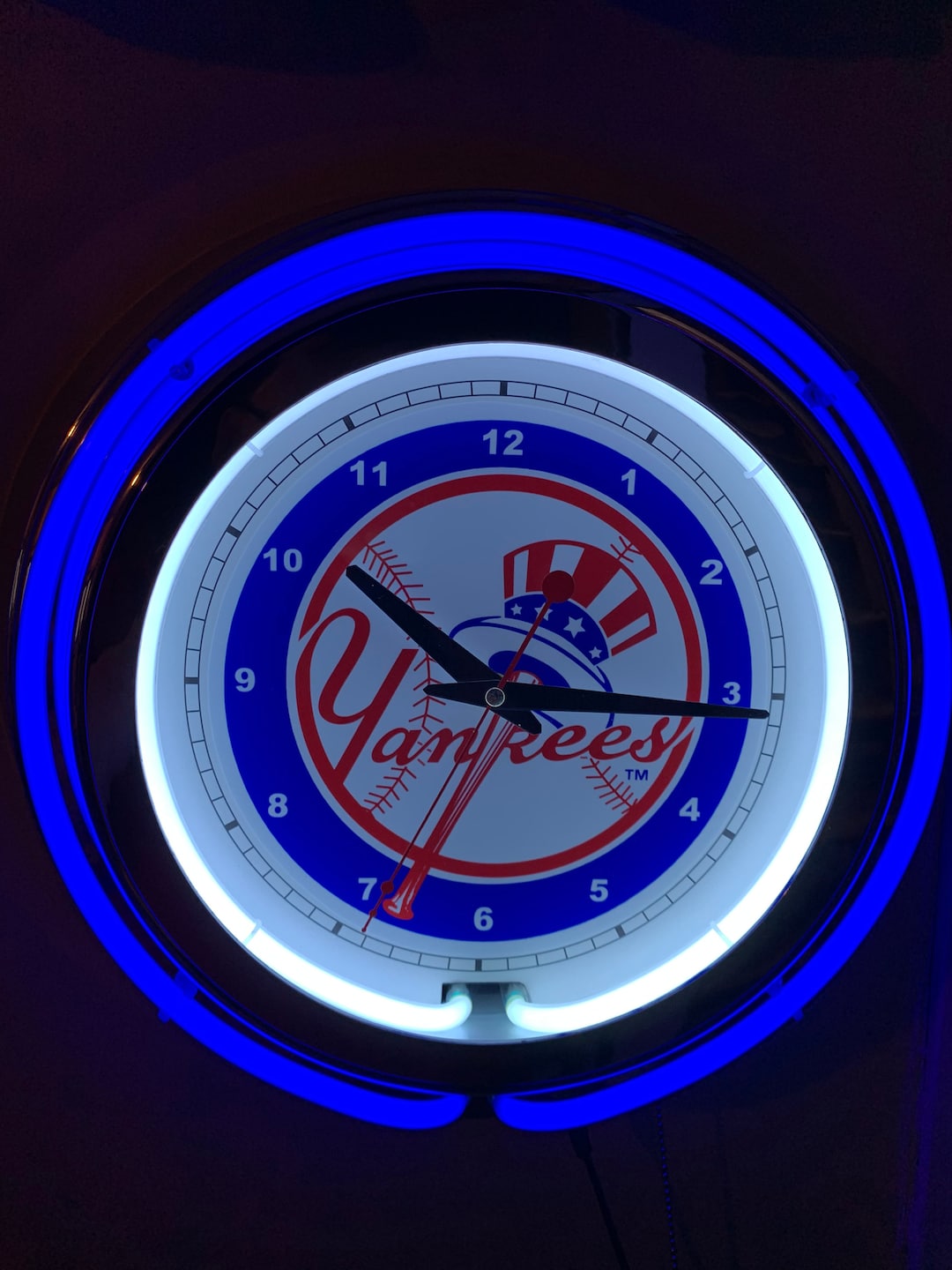 New York Yankees Baseball Bar BLUE Neon Wall Clock Advertising Man Cave ...