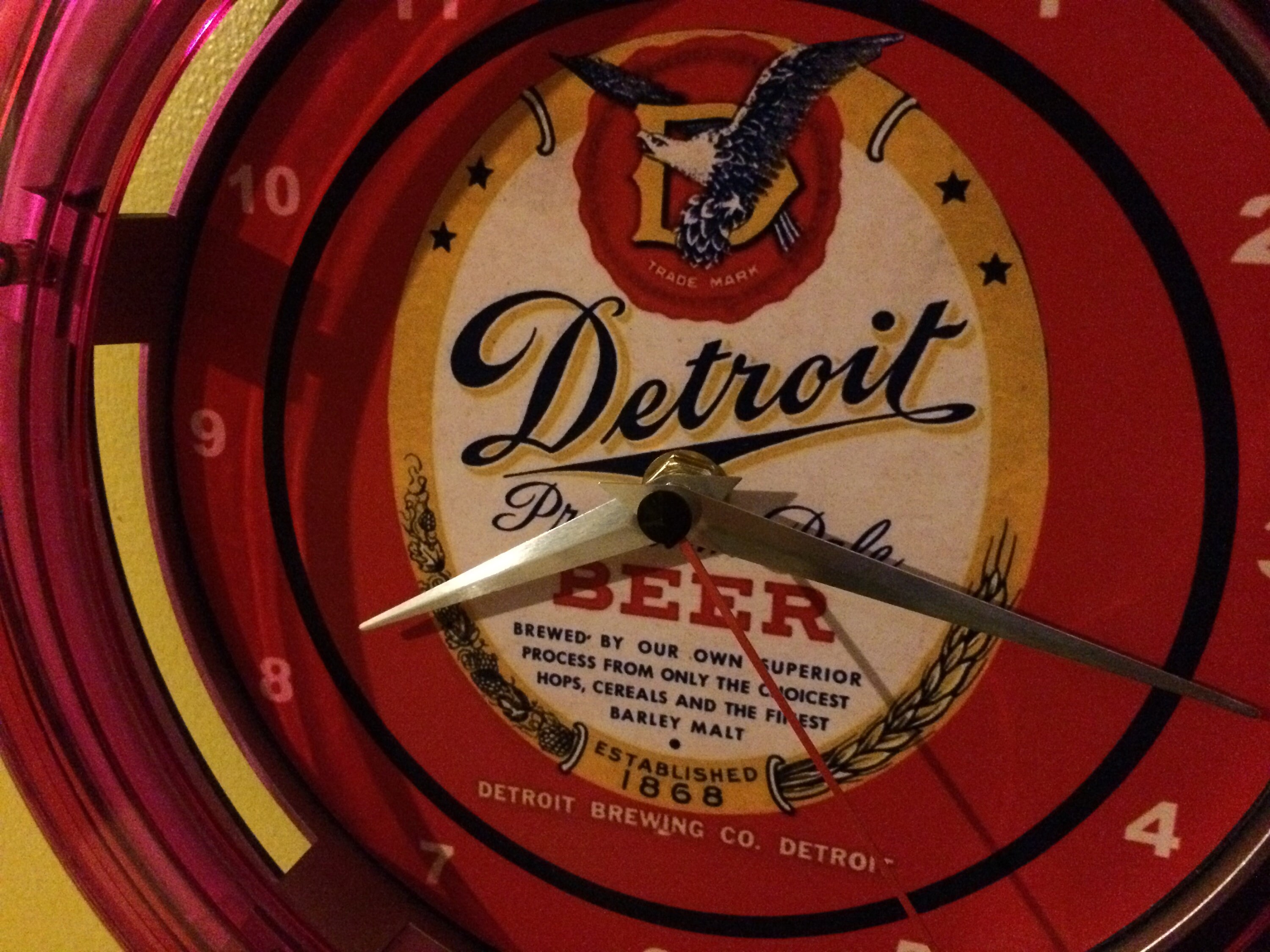 DETROIT BEER COMPANY Bar Neon Man Cave Wall Clock Advertising Sign - Etsy