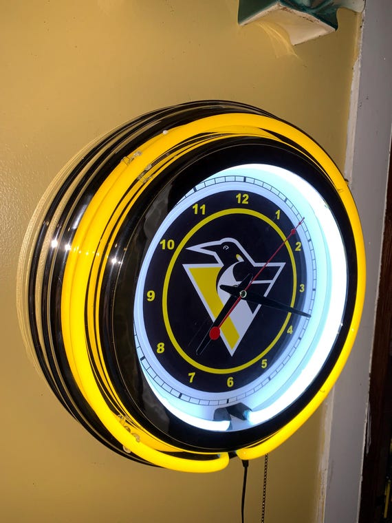 Pens Hockey Bar