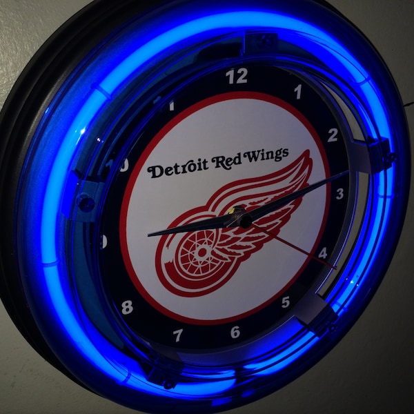 Detroit Red Wings Clock - Etsy