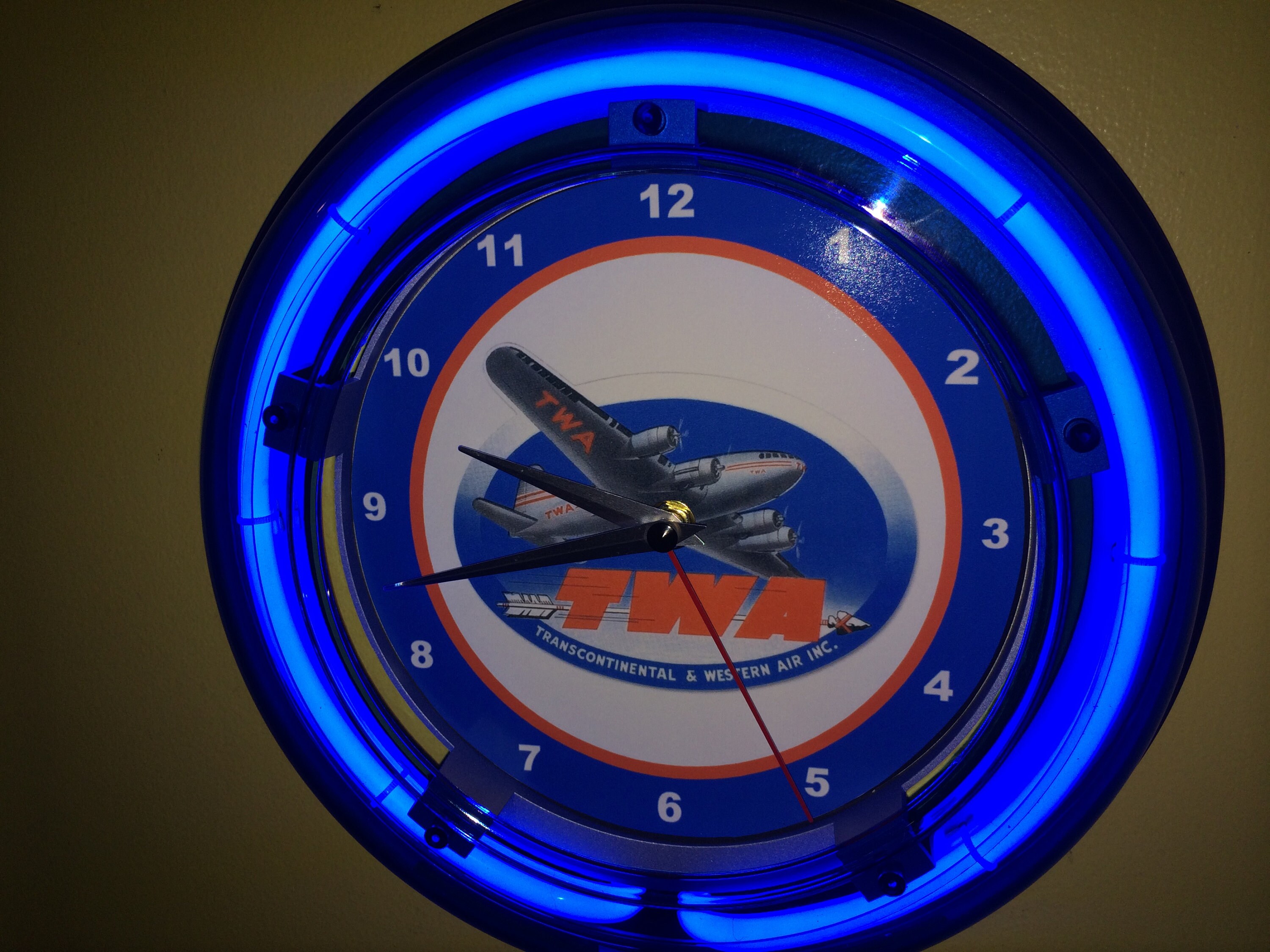 TWA Airlines Airplane Stewardess Pilot Man Cave Bar Neon Wall Clock Man ...