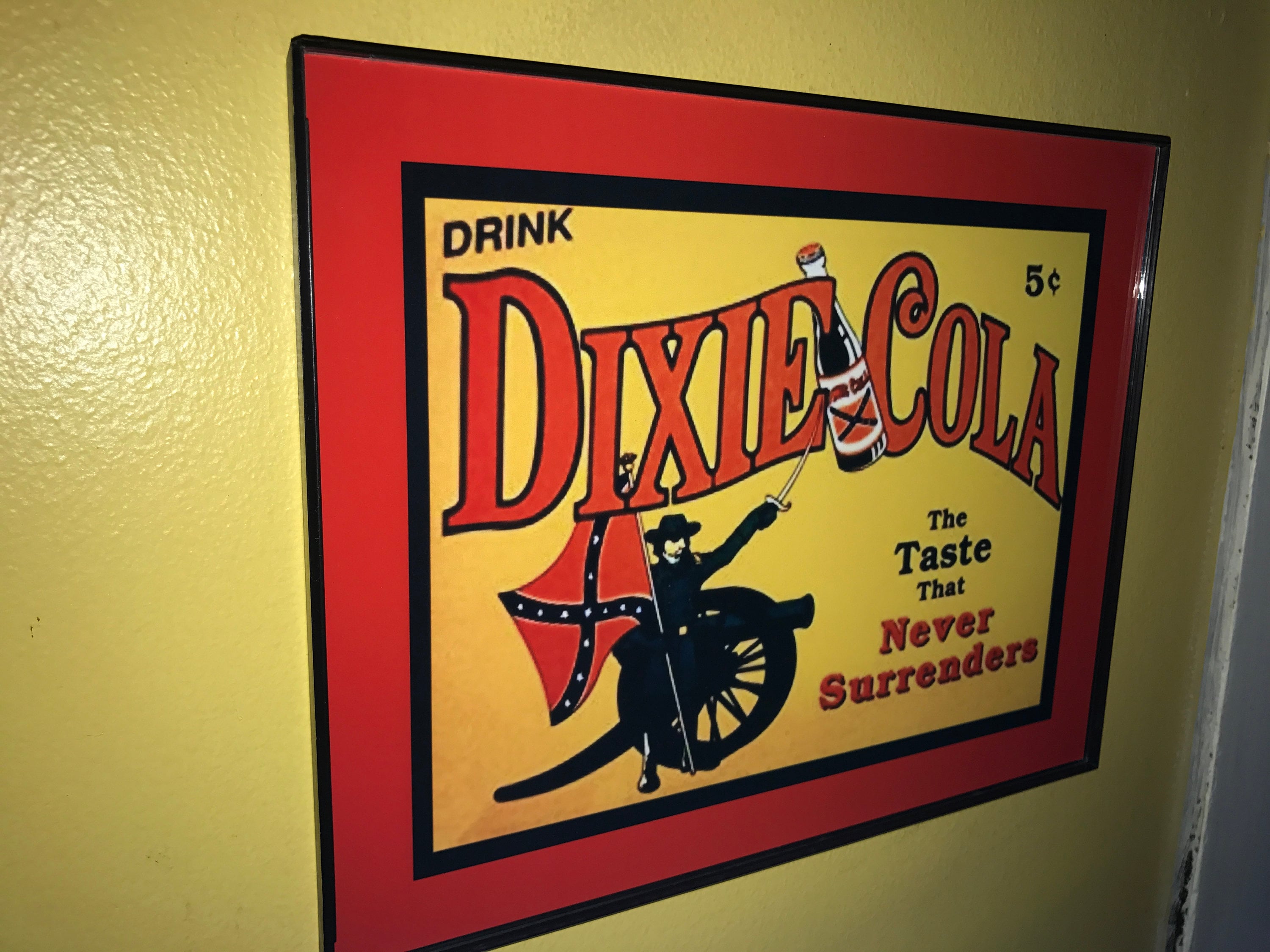 Dixie Cola Soda Fountain Kitchen Diner Bar Framed Advertising Print Man ...