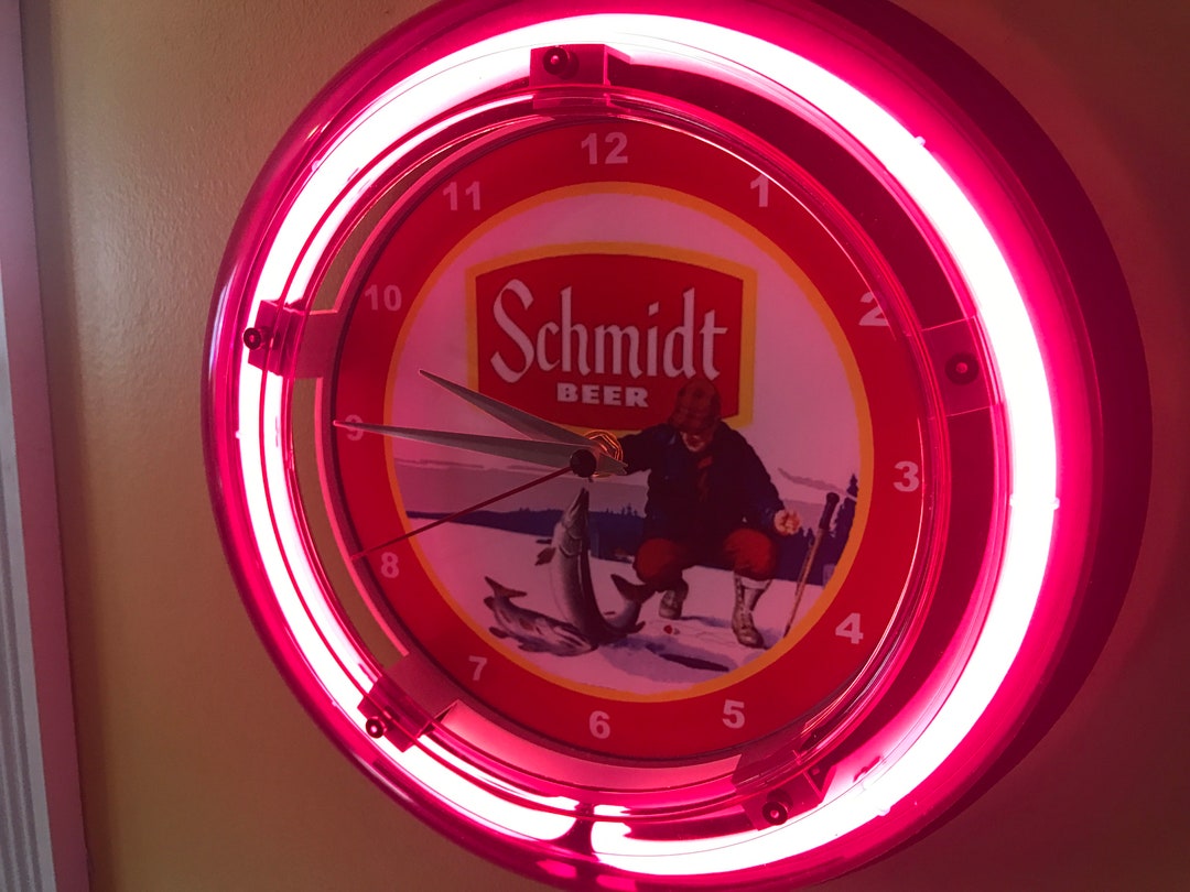 SCHMIDT ICE FISING Beer Bar Neon Man Cave Wall Clock Advertising Sign ...
