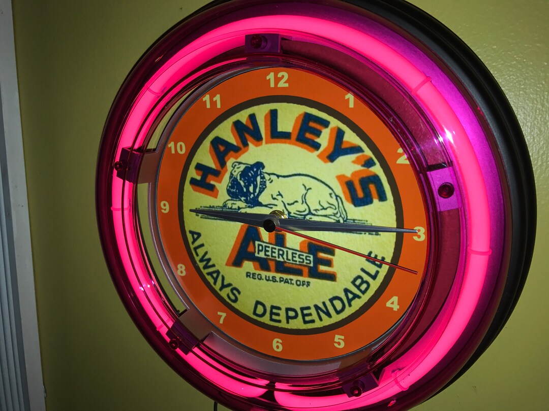 HANLEY'S ALE BULLDOG Beer Bar Neon Man Cave Wall Clock Advertising Sign ...