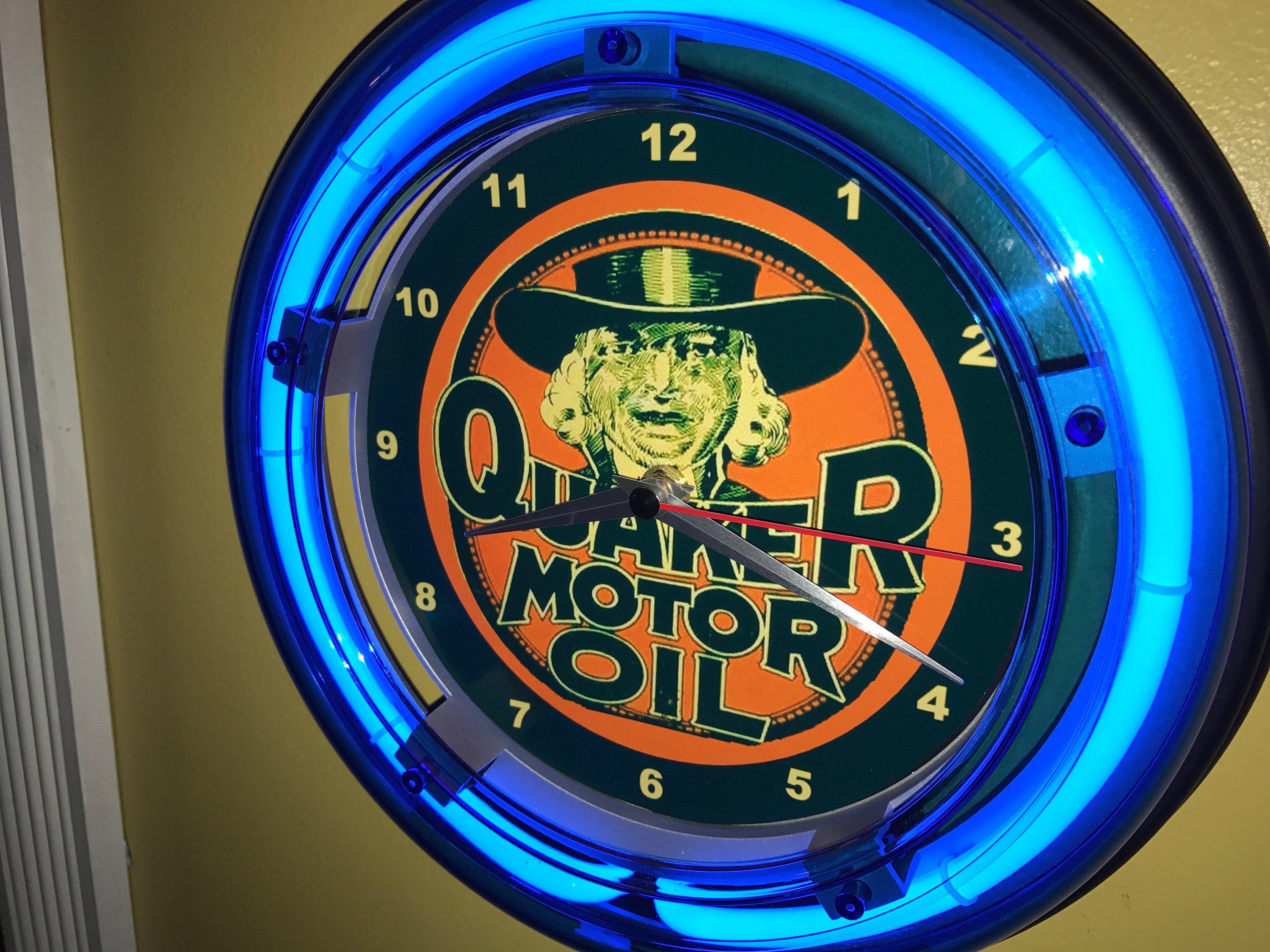 Quaker Motor Oil Gas Service Station Garage Mechanic Neon Lighted Retro ...