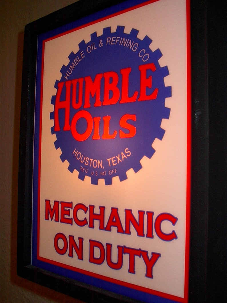 Humble Oldlogo Oil Gas Service Station Garage Mechanic Man - Etsy