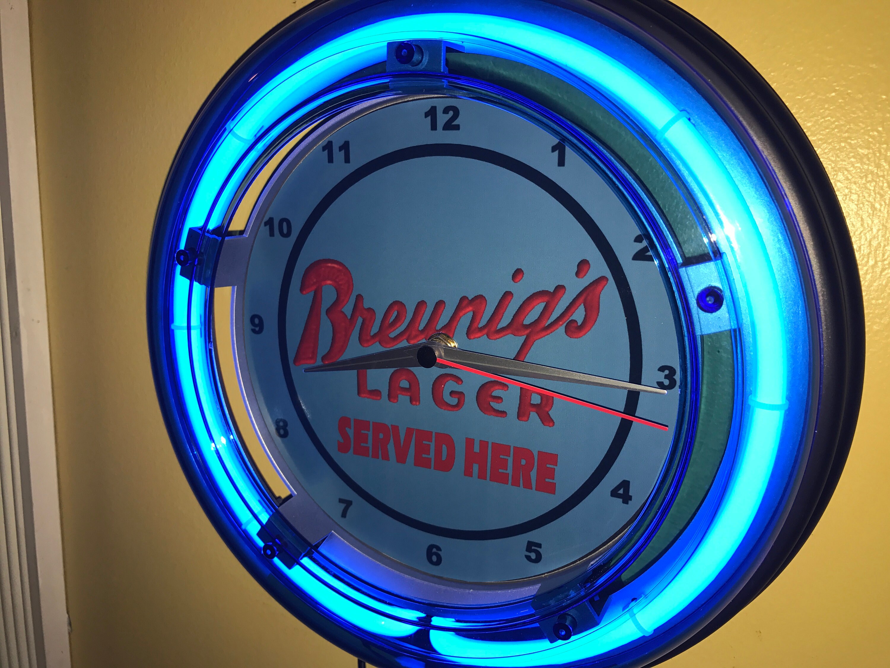 Breunig Beer Man Cave Bar Neon Wall Clock Retro Advertising Sign - Etsy
