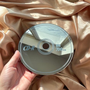 CD Mirror Disc Wall Art, Reflective Music Themed Decor, Mirrored CD ...