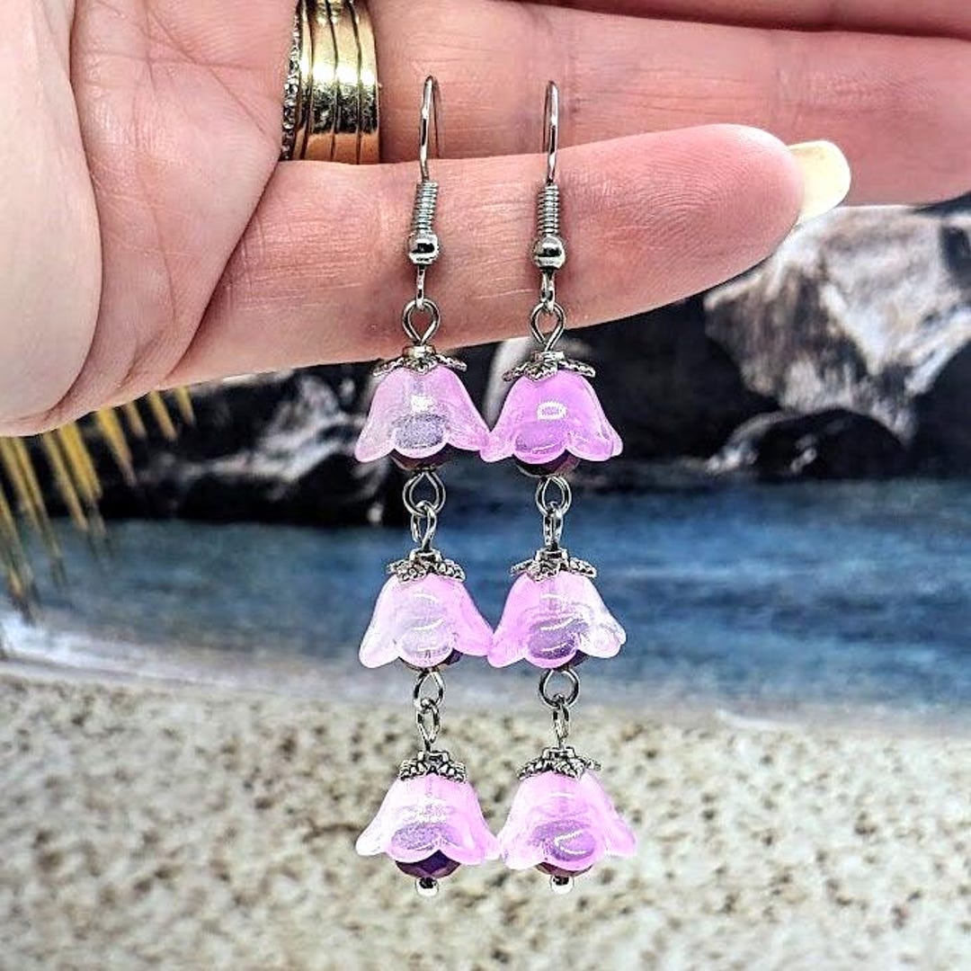 Lavender Ombre Flower Earrings: Pressed Glass Crystal Dangle - Etsy
