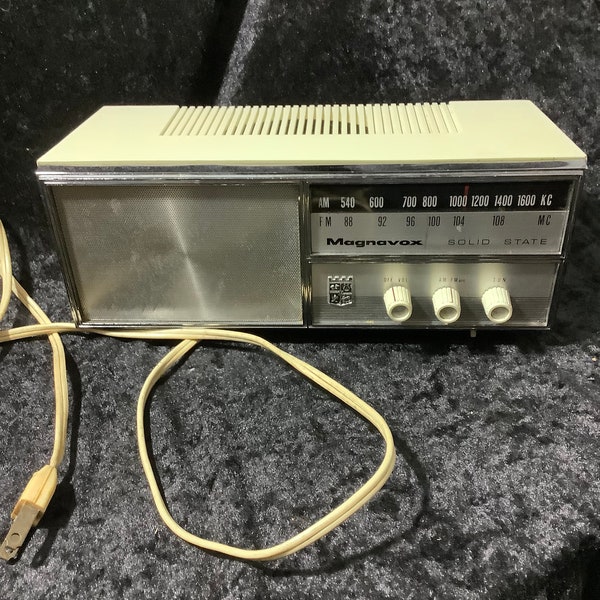 Magnavox Radio - Etsy