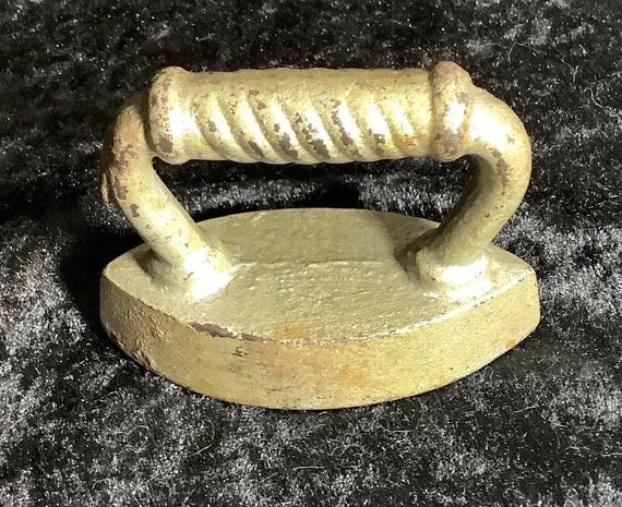 Antique Miniature Cast Iron Toy SAD IRON Salesman Sample - Etsy