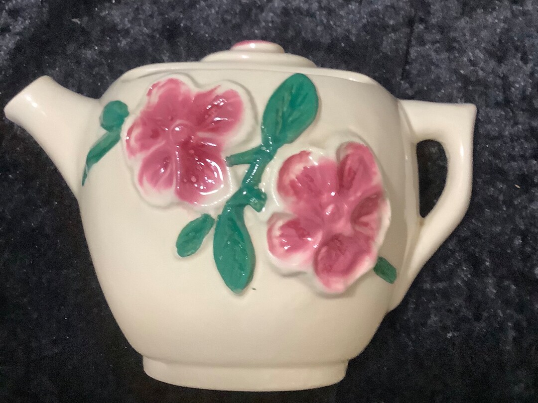 Vintage Diamond Pottery Corp. Teapot Wall Pocket - Etsy