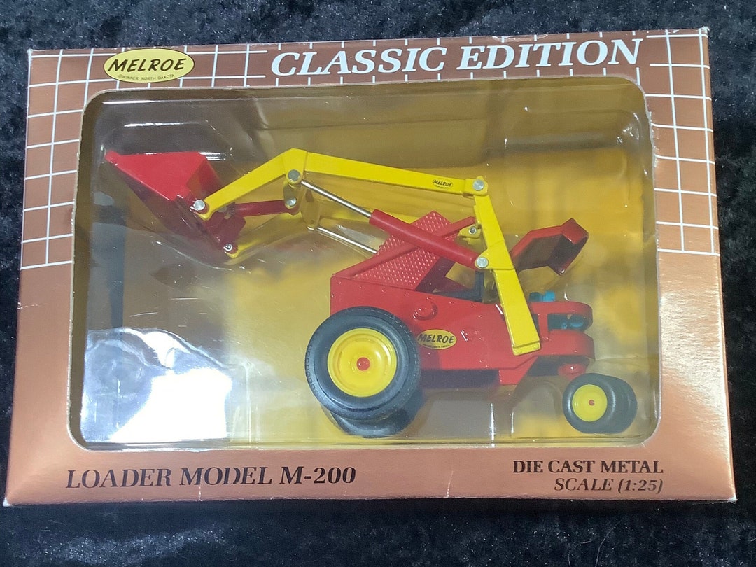 Melroe M-200 Loader Classic Edition Toy by New Clover International 1/ ...