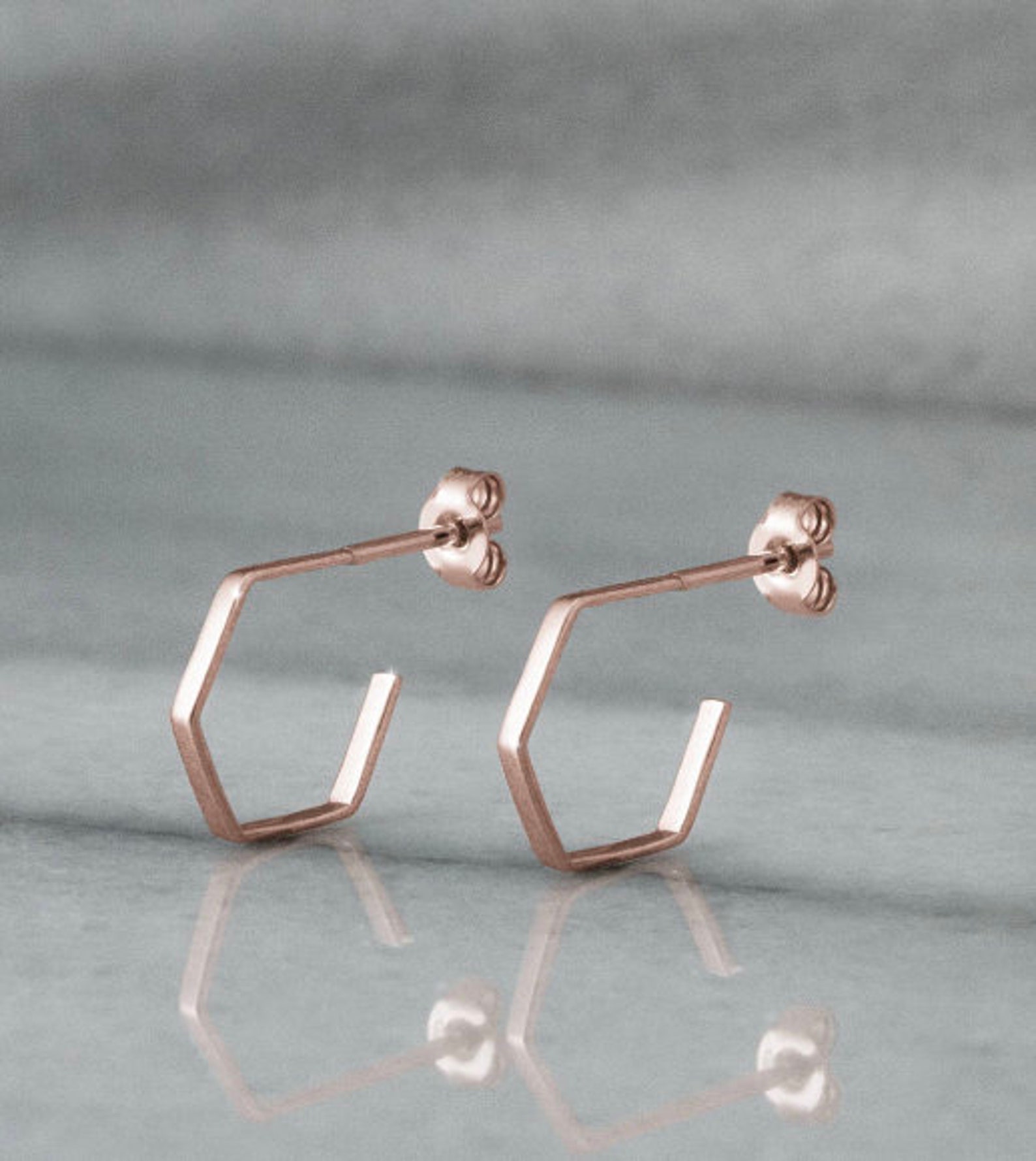 18k Solid Gold Hex Studs - Etsy