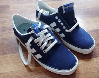 Mockba Shoe - Etsy