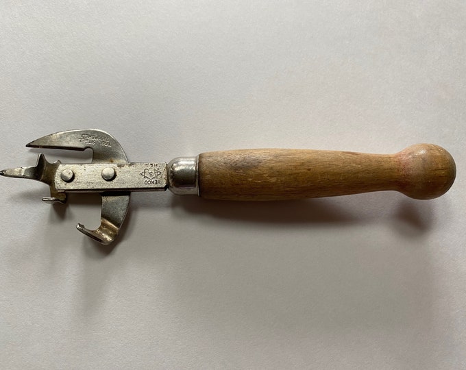 Ekco Can Opener Wooden Handle Vintage Kitchenware Tool - Etsy