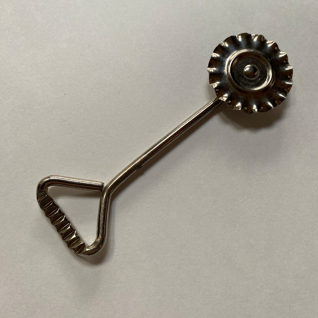 Pastry Crimper Wheel and Press Tool Vintage Kitchen Bakeware - Etsy