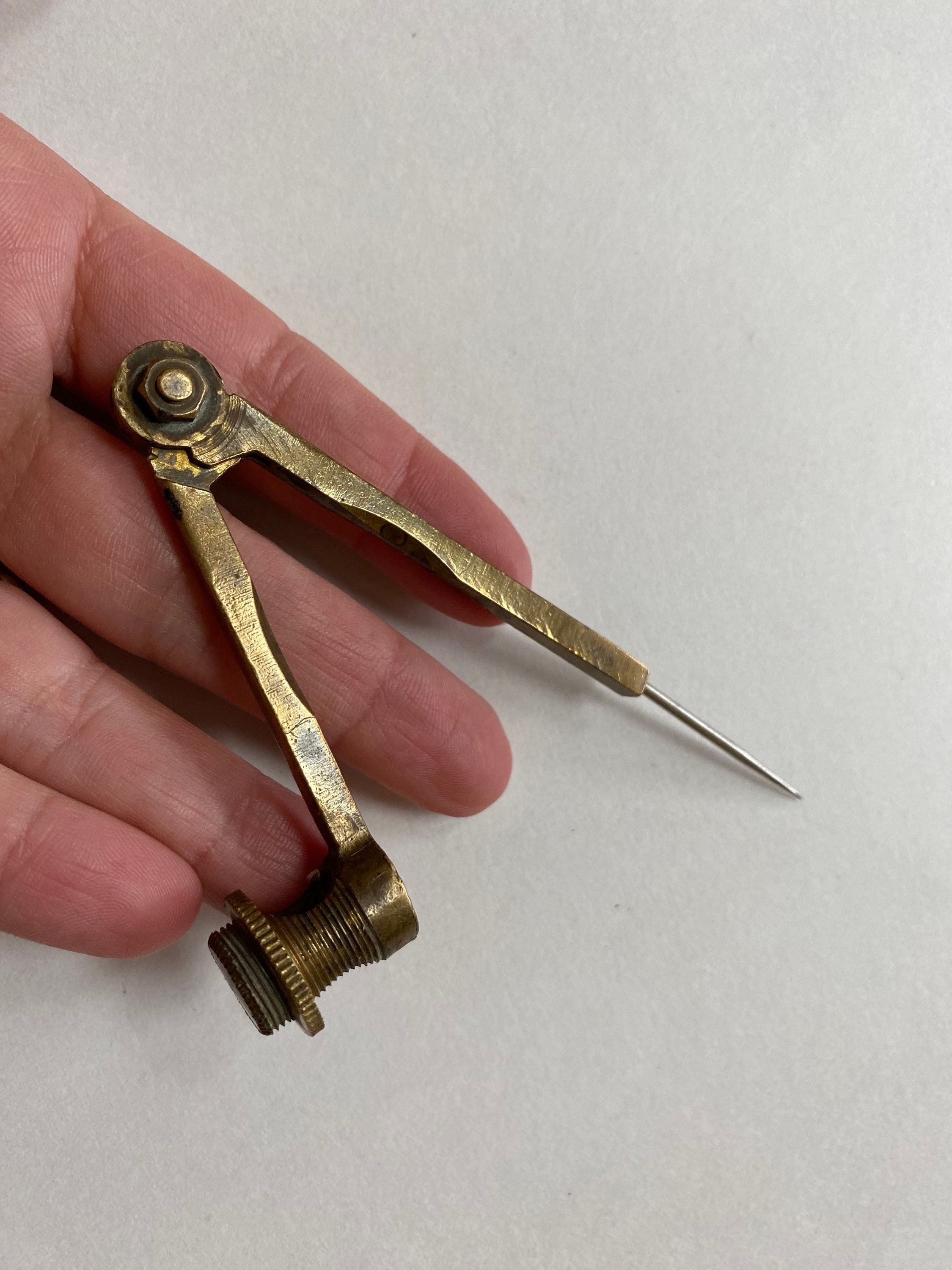 Helix Compass Ball Bearing