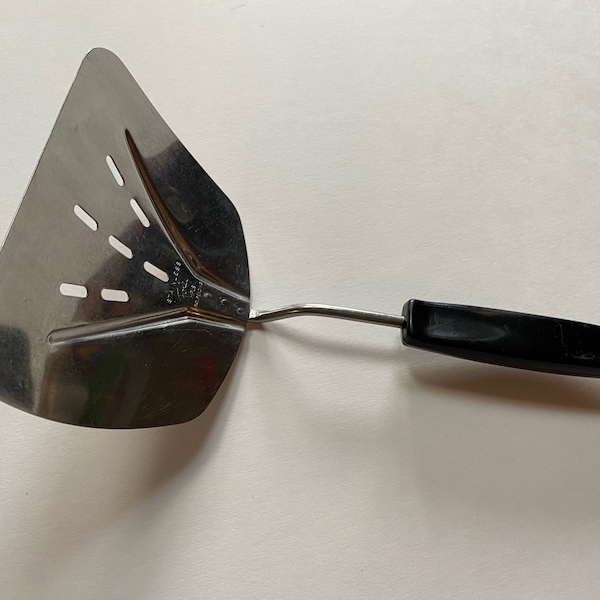 Flipper Turner - Etsy