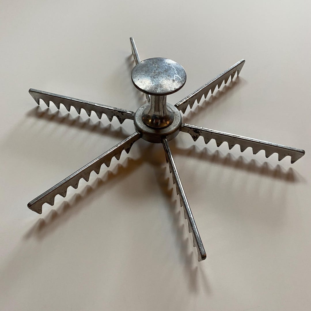 Pie Slice Divider for Cutting Six Pieces Vintage Kitchen Tool - Etsy