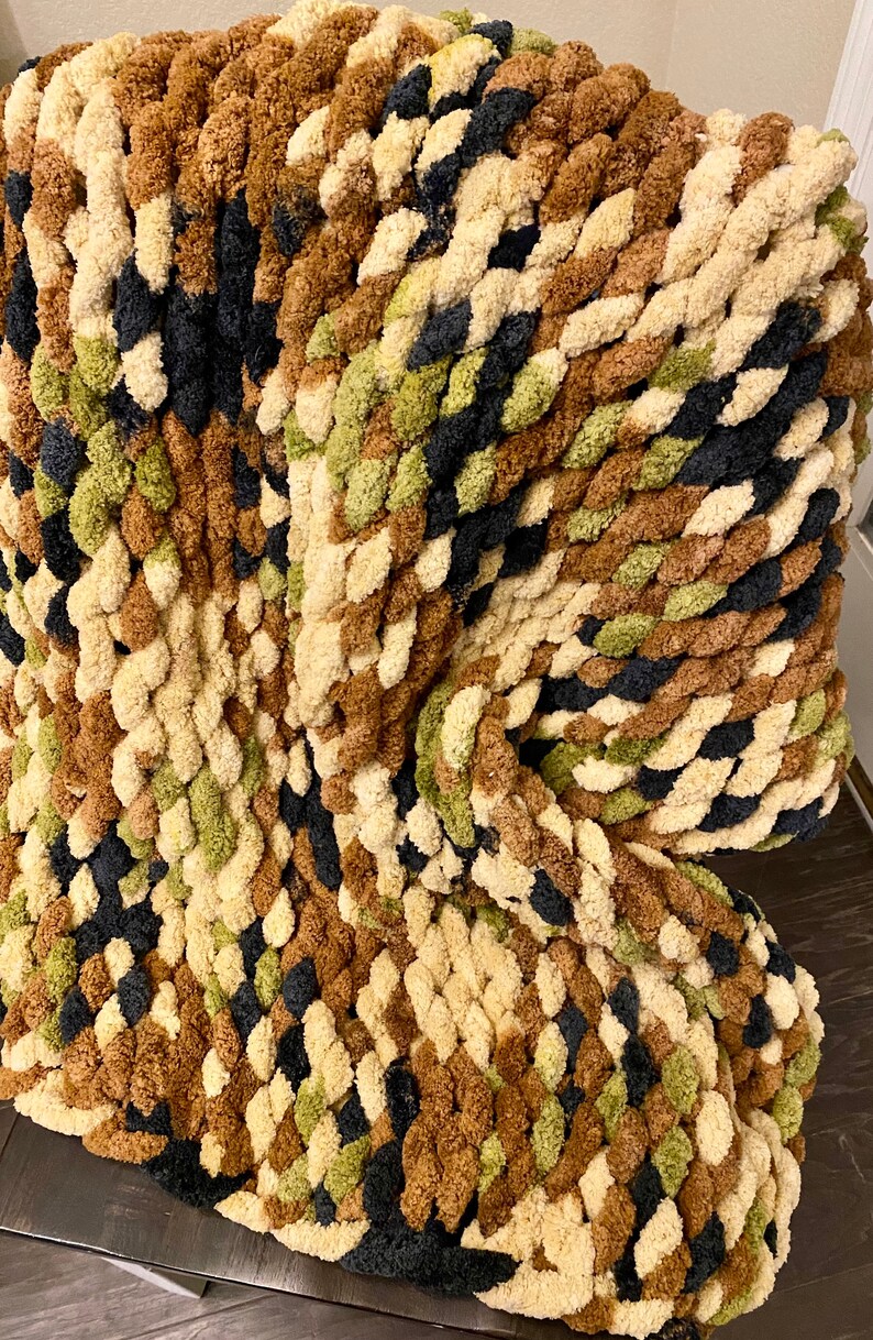 Custom Handmade Chunky Blankets - Etsy
