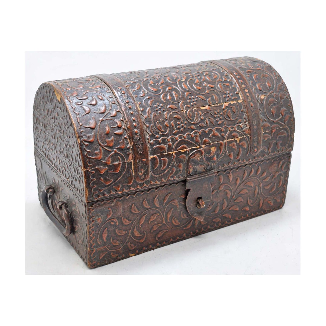 Vintage Wooden Large Storage Chest Box Original Old Hand Crafted ...