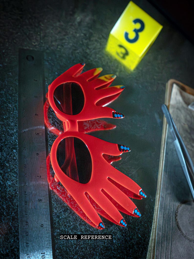 Terrifying Mime Clown Red Claw Sunglasses – Killer Clown Horror Costume ...