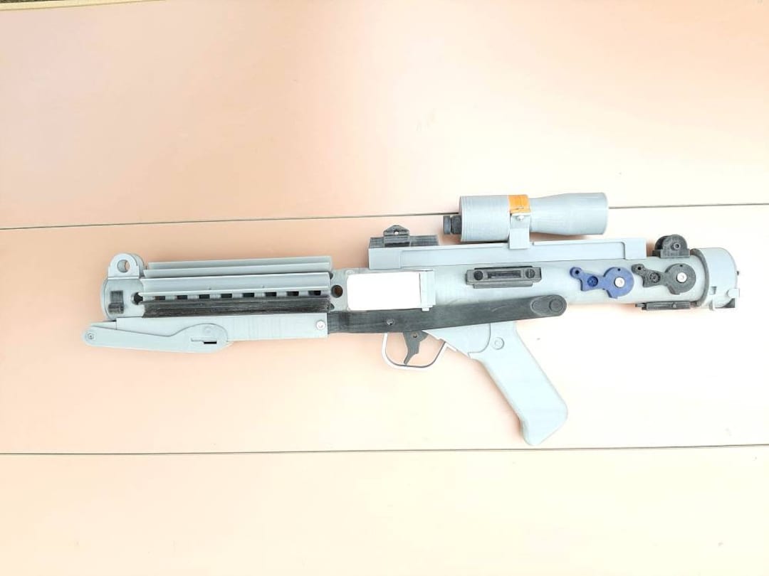 E11 STAR WARS Blaster Rifle Replica From Star Wars Battlefront ...