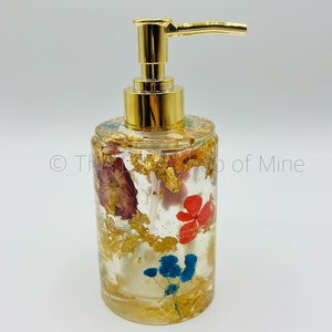 5pc Bathroom Accessories Set Real Flowers, Gold Leaf, Enamel Bee Soap ...