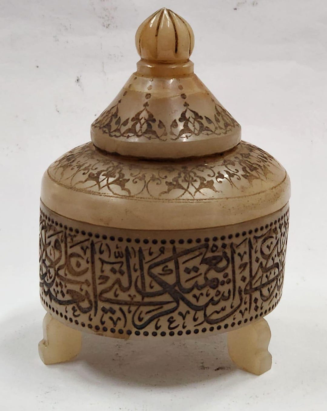 Rare Islamic Mughal Handengraved Jade Stone Box Inscribed With Quran ...