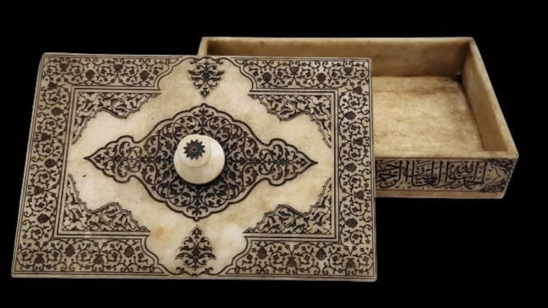 Rare Mughal Islamic Handengraved Stone Box Inscribed Quran Verses ...