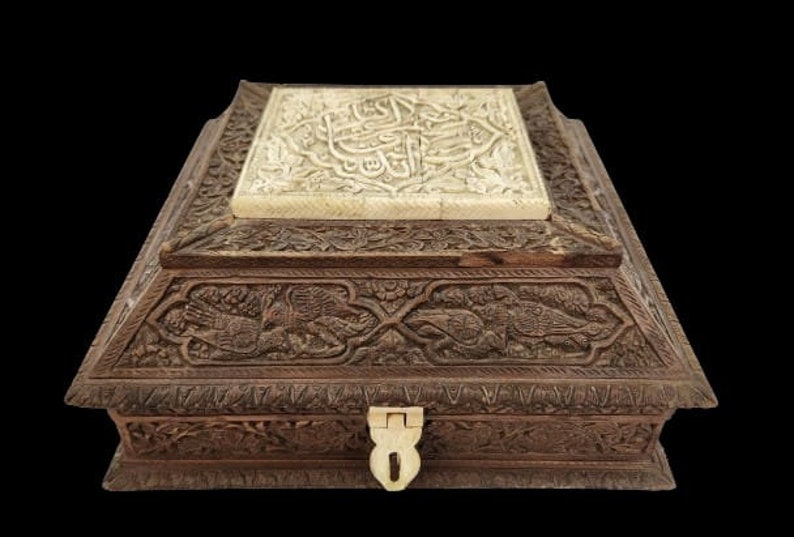 Rare Islamic Mughal Handmade Wooden Box Inscribed With Quran Verses ...