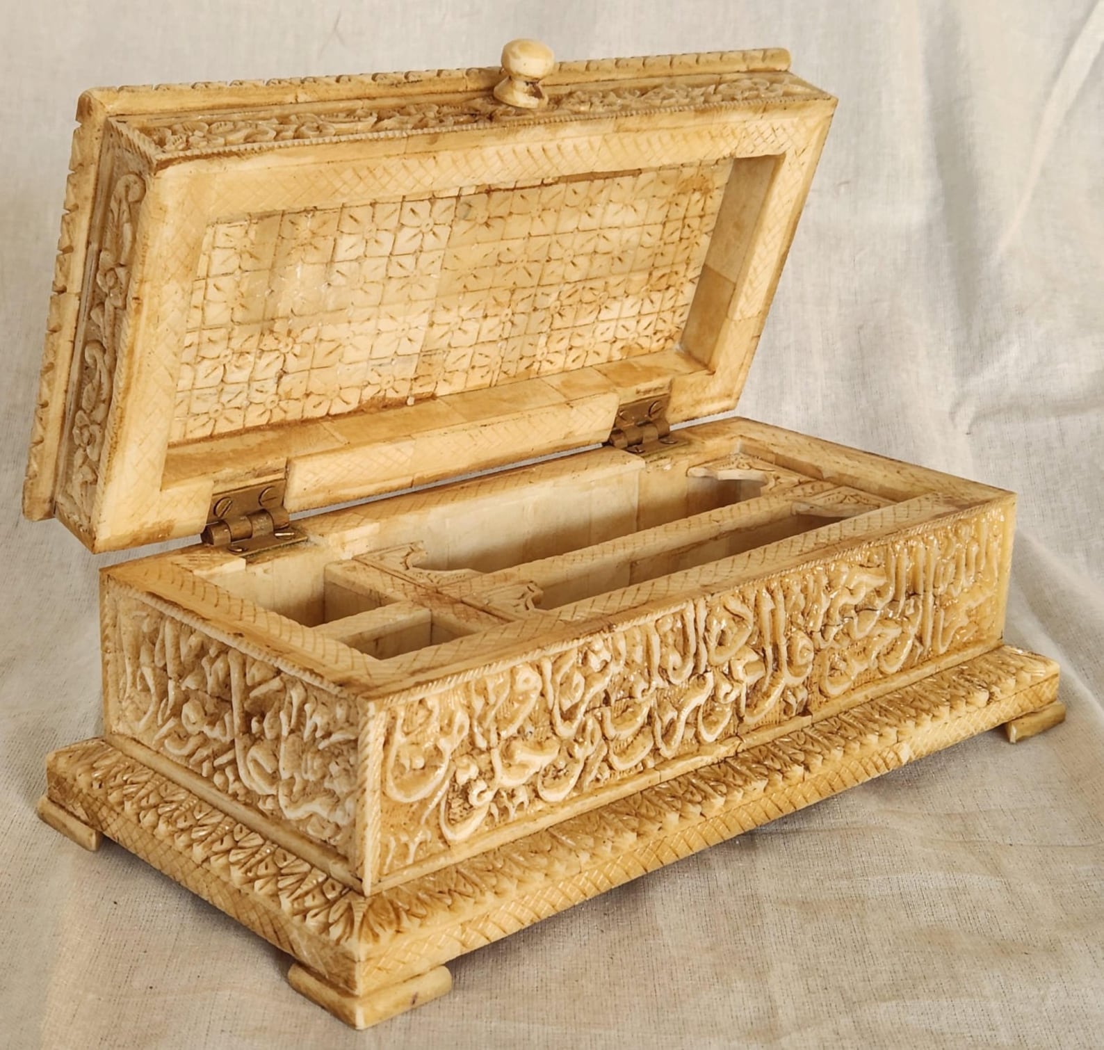 Rare Islamic Mughal Handmade Camel Bone Qalamdan With Quran Calligraphy ...