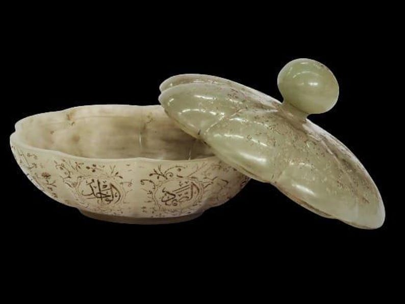 Rare Islamic Mughal Handengraved Stone Box Inscribed With Quran Verses ...