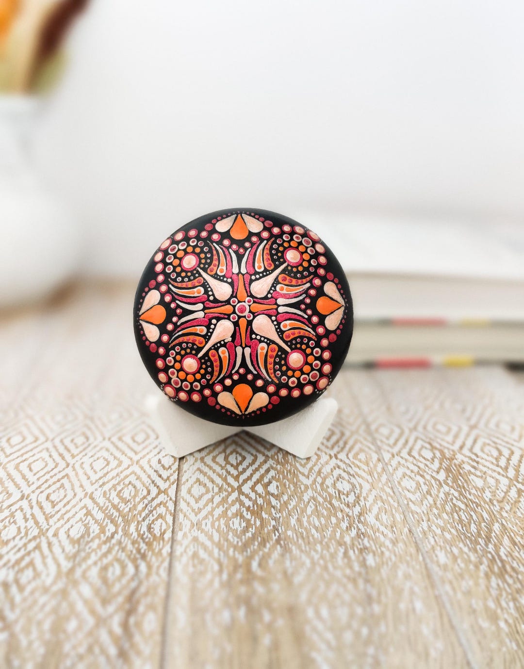 Dot Art Mandala Stone for Tabletop, Small Bohemian Mandala Stone ...