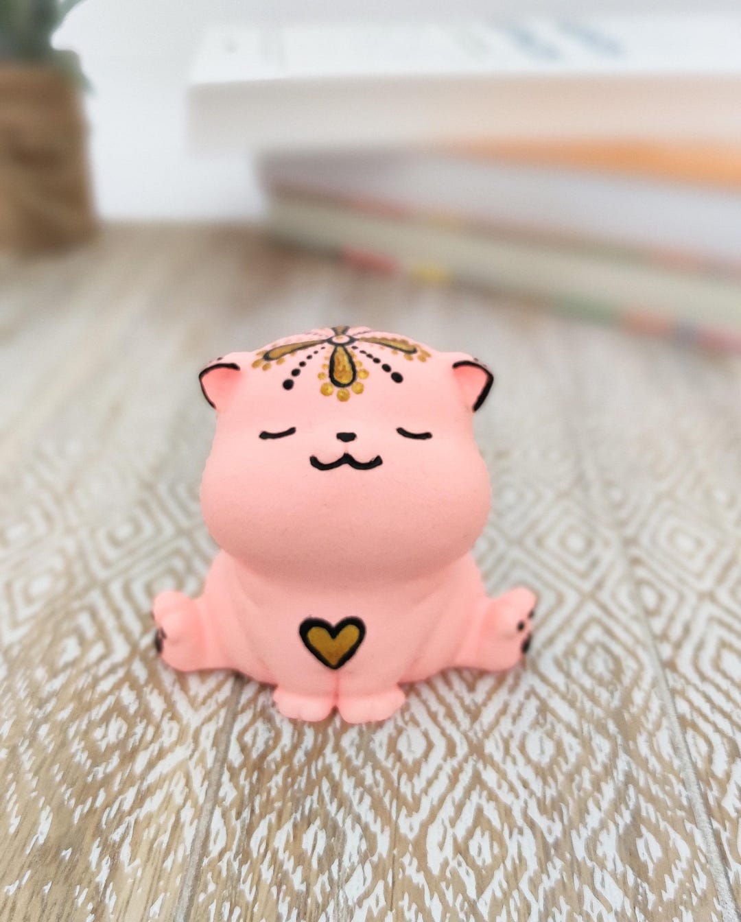 Sitting Fat Cat Figurine, Handmade Animal Sculpture, Chubby Kitten ...