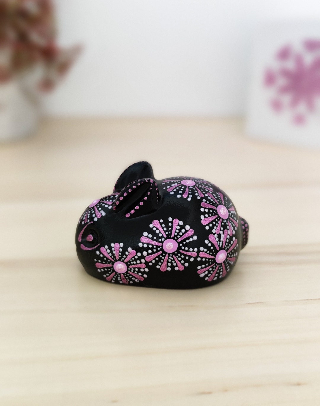 Small Rabbit Sculpture for Home Decor, Black Rabbit Statue for Gift ...