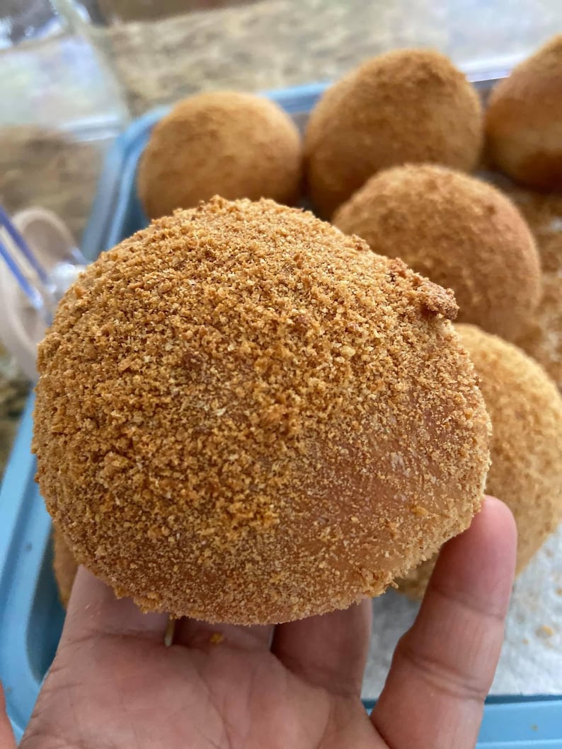 Pandesal: Filipino Sweet Bread Rolls (1 Dozen) - Etsy