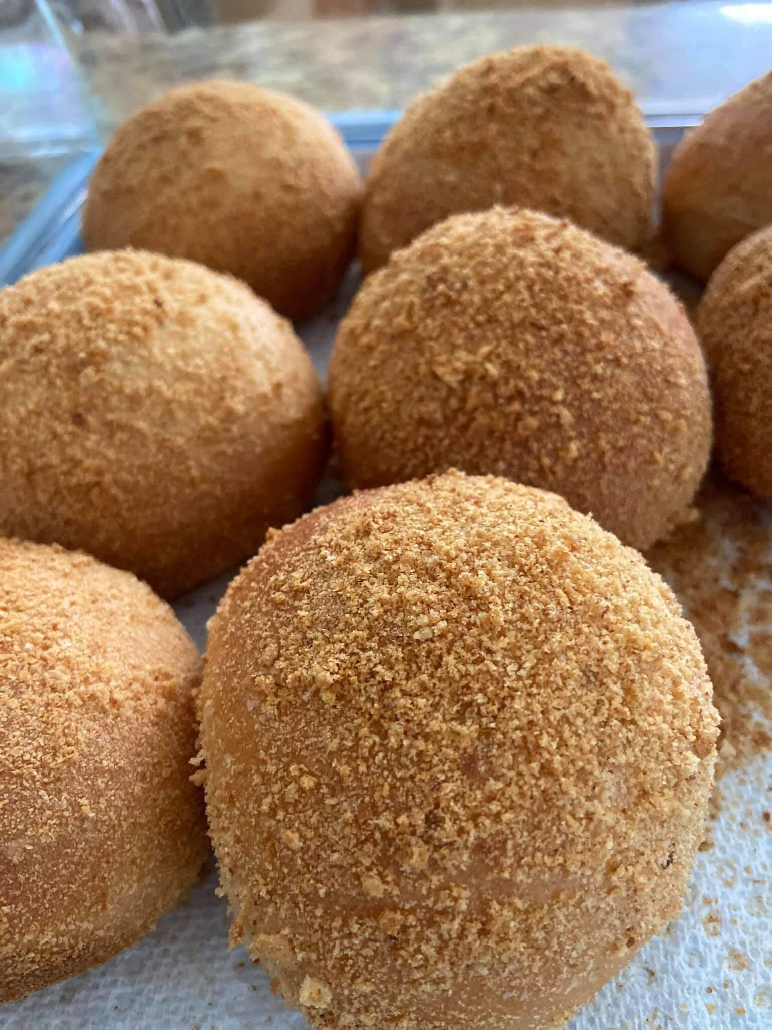 1 Dozen Pandesal - Etsy